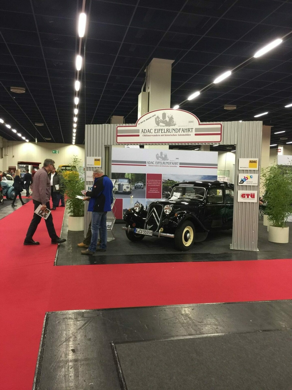 Oldtimer-Messen – Oldtimerwandern